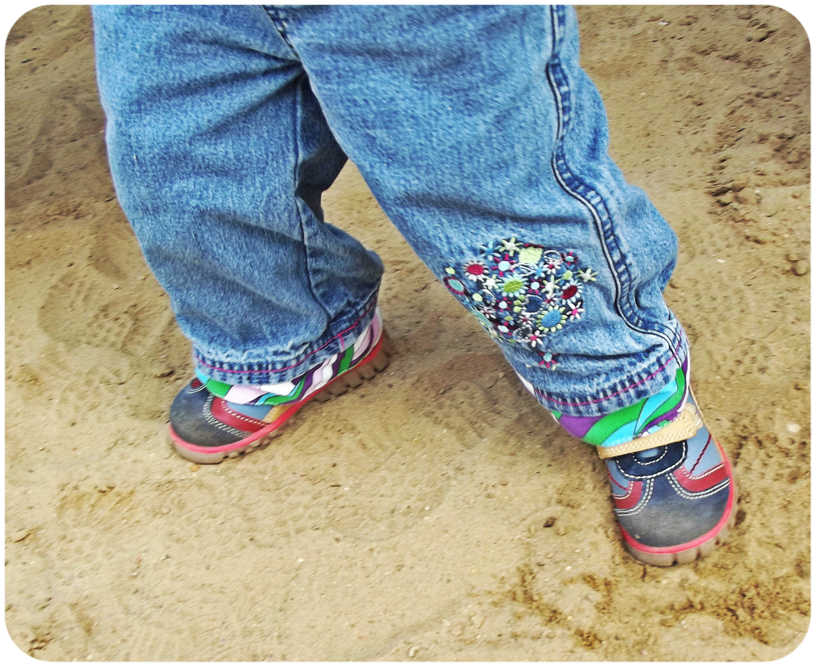 Scrapbusting jeans refashion - Confessions of a Refashionista