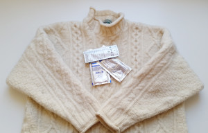 how to stretch a shrunken sweater