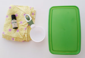 Delightful DIY Dryer Sheets by Confessions of a Refashionista