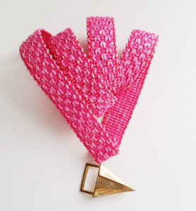 Simple retro bag fix & DIY strap tutorial by Confessions of a Refashionista